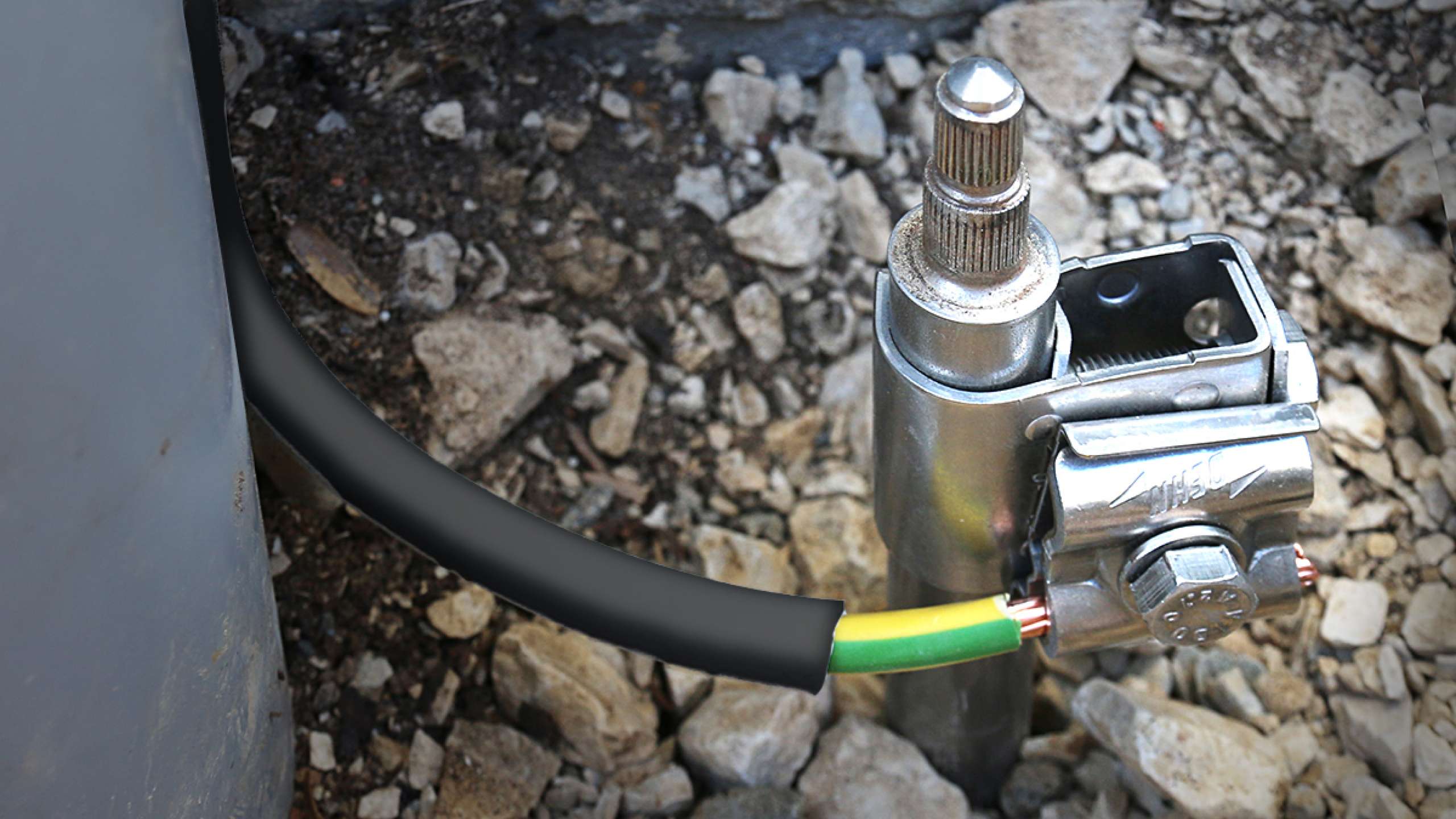 Erdung und Potentialausgleich mit DEHN Bauteilen