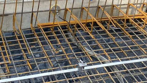 Fixed Earthing Terminals, Wall Bushings | DEHN